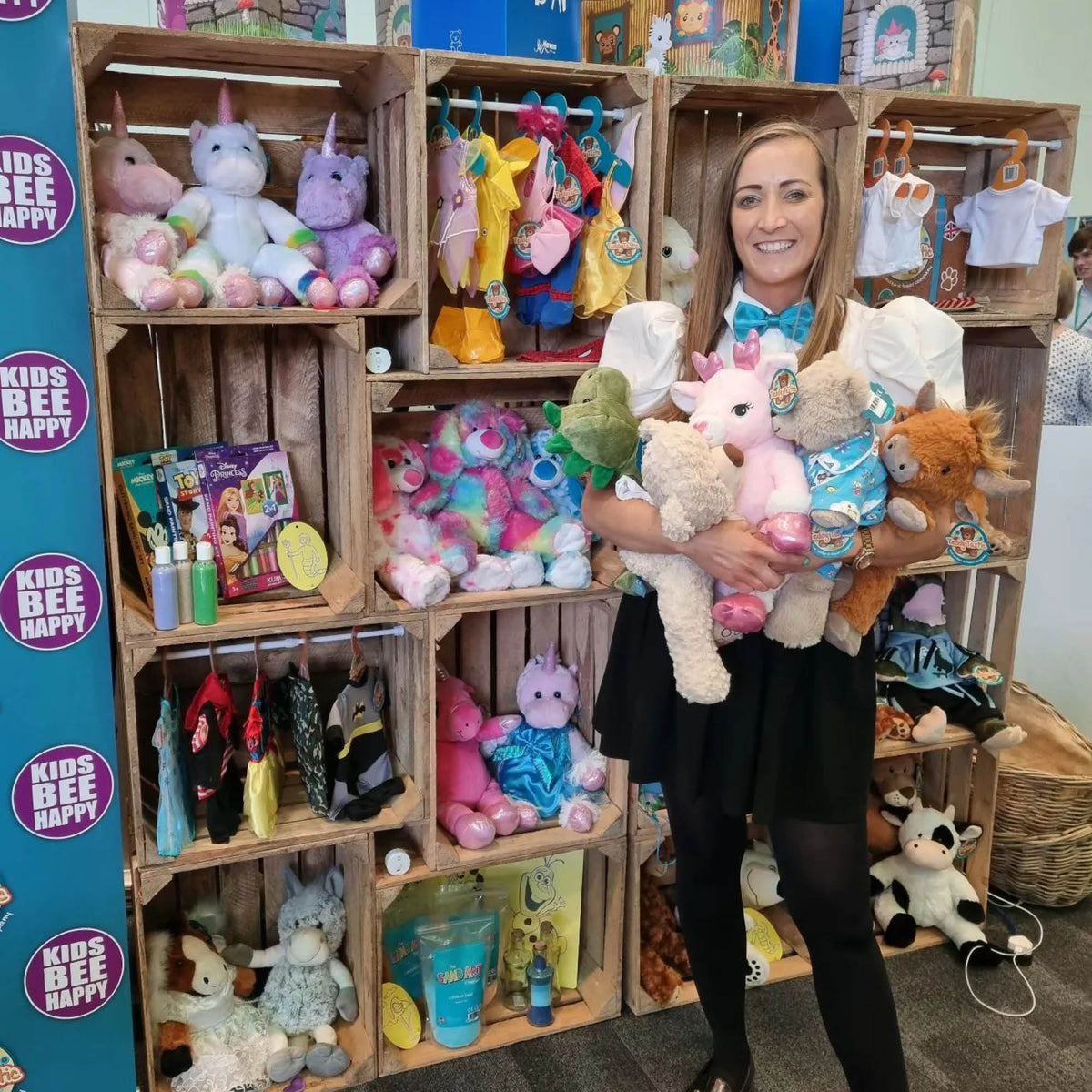 Teddy Tastic Easter Egg-stravaganza sees glow toys, sand art and more